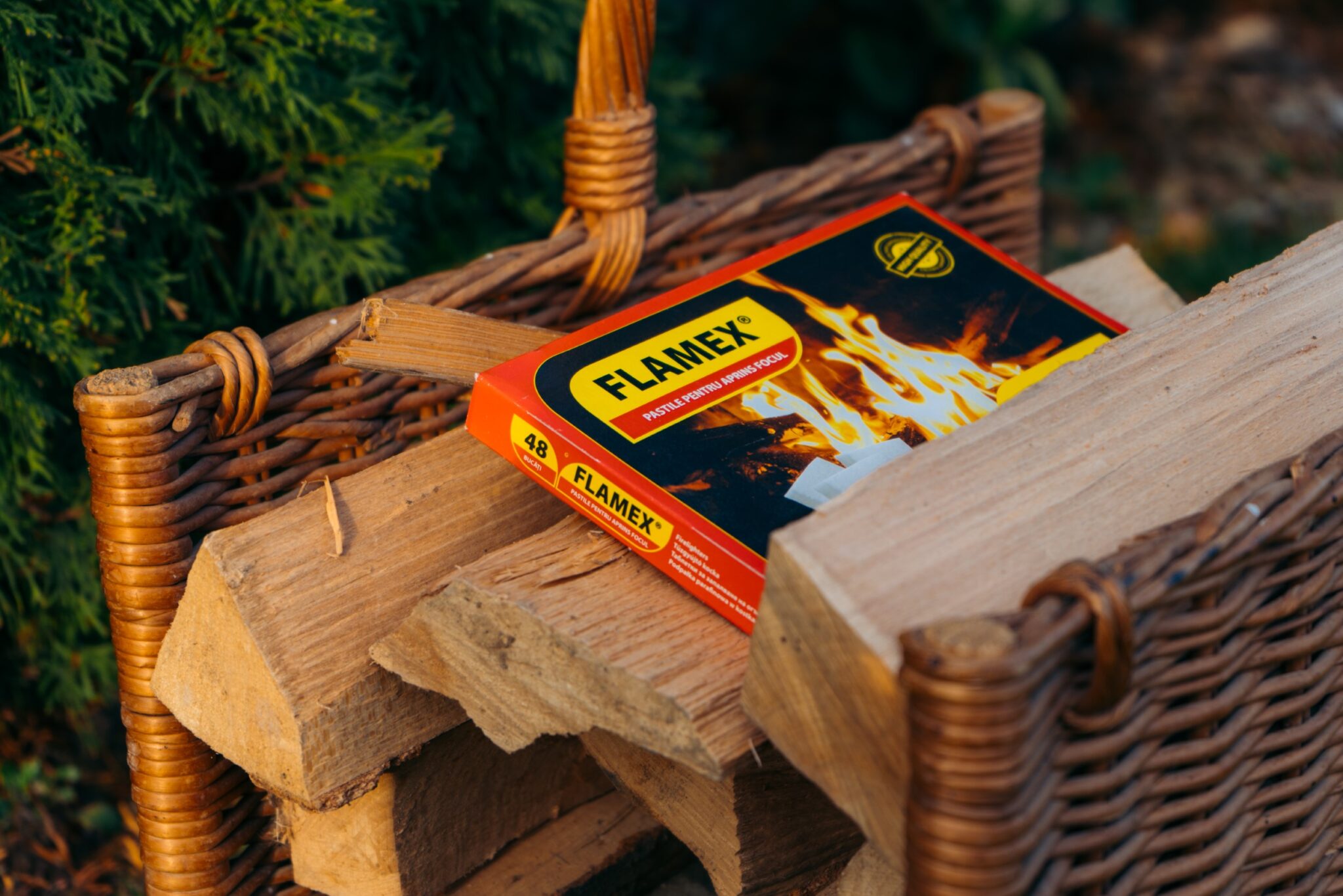 3 pași pentru a-ți repara soba cu un chit sobă teracotă - Flamex